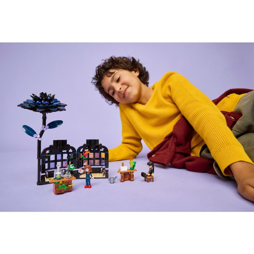 LEGO® Wednesday - Floare de dalie neagra (76784) | Noriel