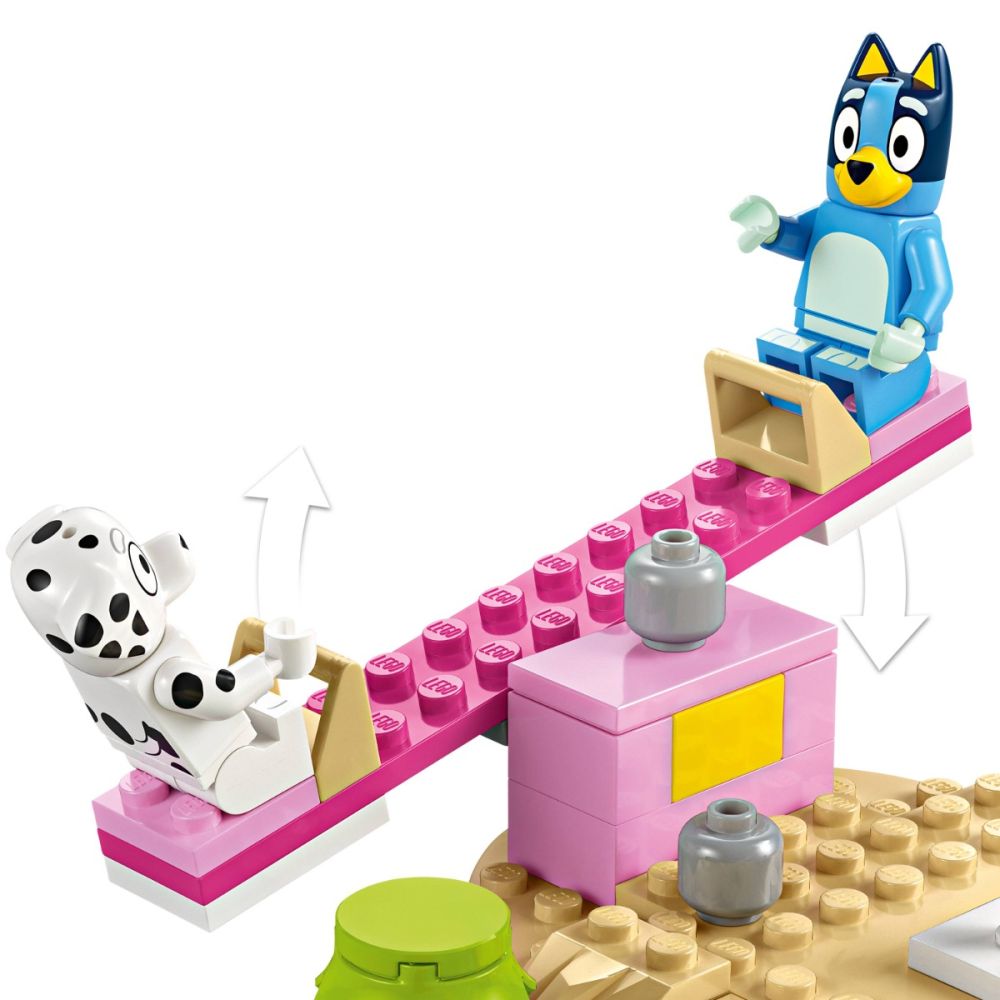 LEGO® Bluey - Distractie la locul de joaca cu Blue si Chloe (11201 ...