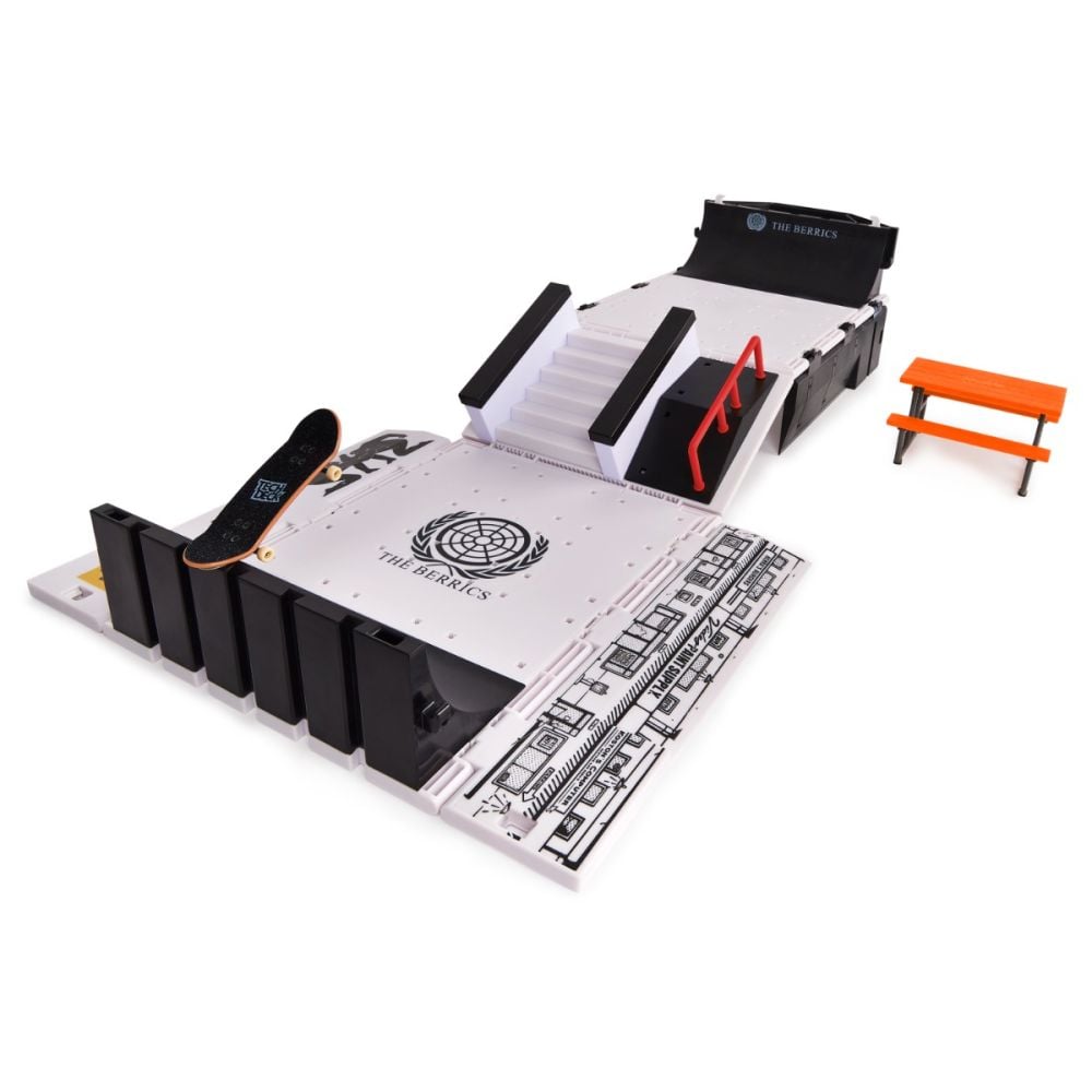 Set mini skateboard cu rampa, Tech Deck, Skate Park, 20140953 | Noriel