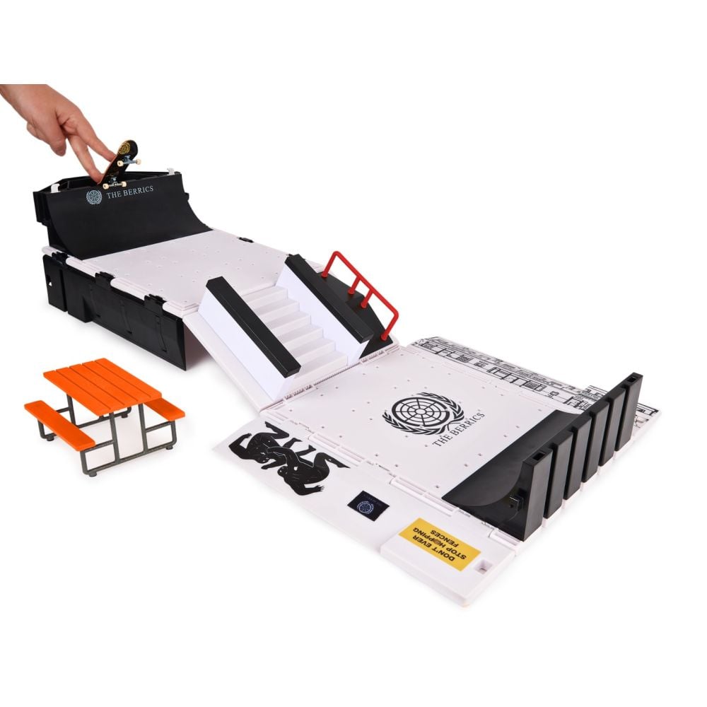 Set mini skateboard cu rampa, Tech Deck, Skate Park, 20140953 | Noriel